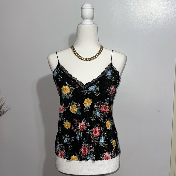 Dynamite | Tops | Dynamite Floral Spaghetti Strap Top | Poshmark